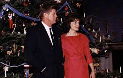 Hallberg at Work | NOWNESS