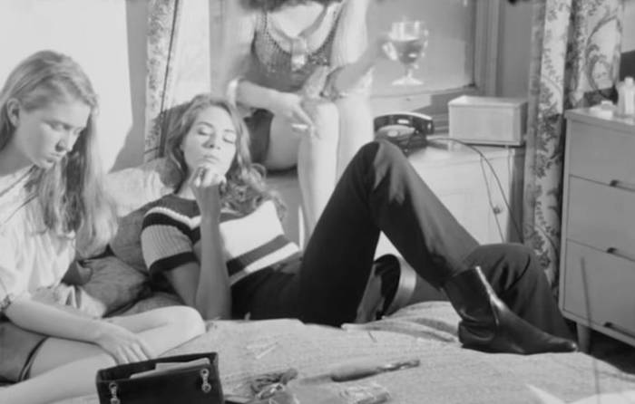 Andy Warhol's 'The Chelsea Girls' | NOWNESS