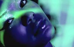 Usher: Chains | NOWNESS