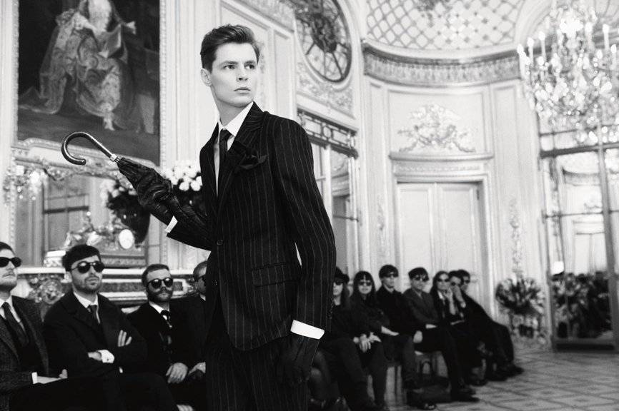 Following Suit | NOWNESS