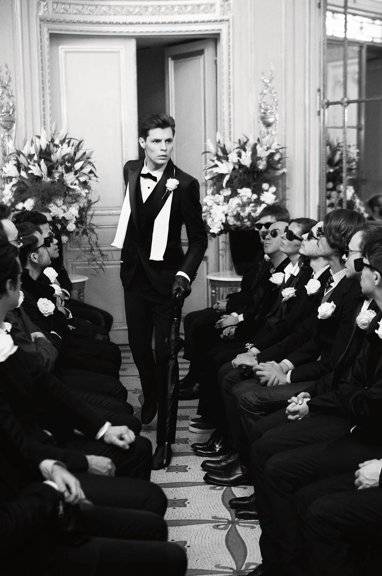 Following Suit | NOWNESS