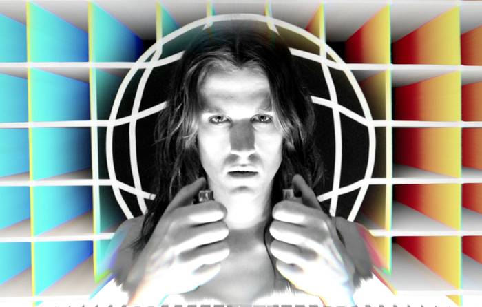 Bo Ningen: Slider | NOWNESS