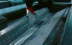 Satisfaction: Parallel Print | NOWNESS